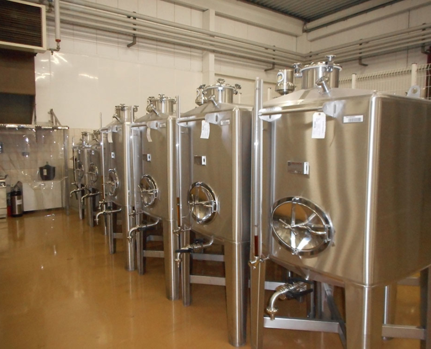 Pharma - BIO-INOX - Cuves de stockage et process - Dordogne 24 Lamonzie ...